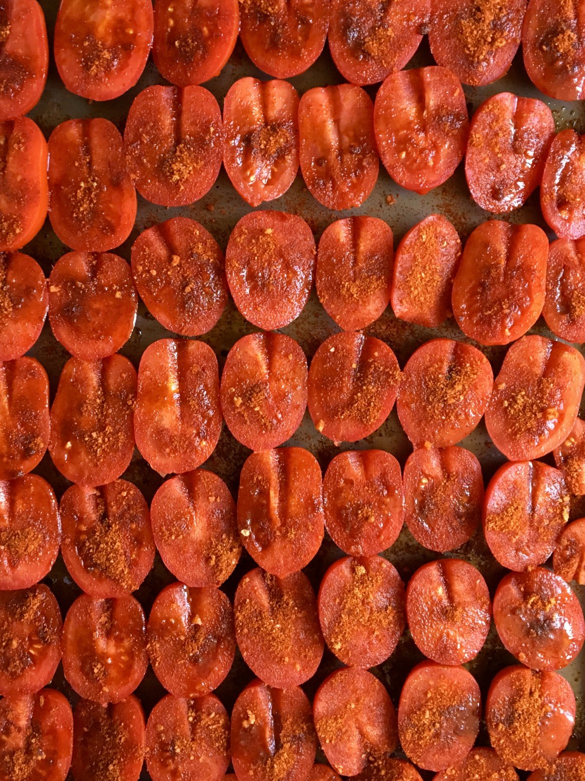 Slow cooked chile tomatoes with burrata & basil | The Chile Trail